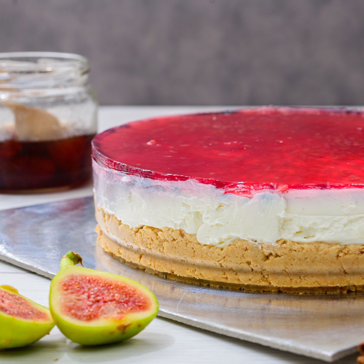 Cheesecake Torta - Bela čokolada, Malina I Najfiniji Sir